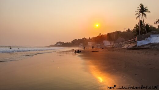 El Tunco, El Salvador - the Surfers Oasis on the Pacific Shore