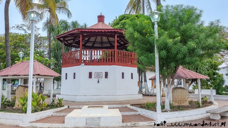 14 Great Things to Do in Flores, Guatemala