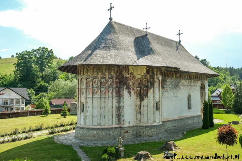 Discover Beautiful Painted monasteries in Romania